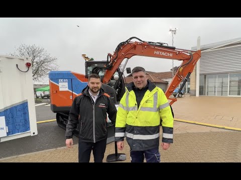 Futureworx 2022 Hitachi Construction Machinery's All Electric ZE85 8 ...