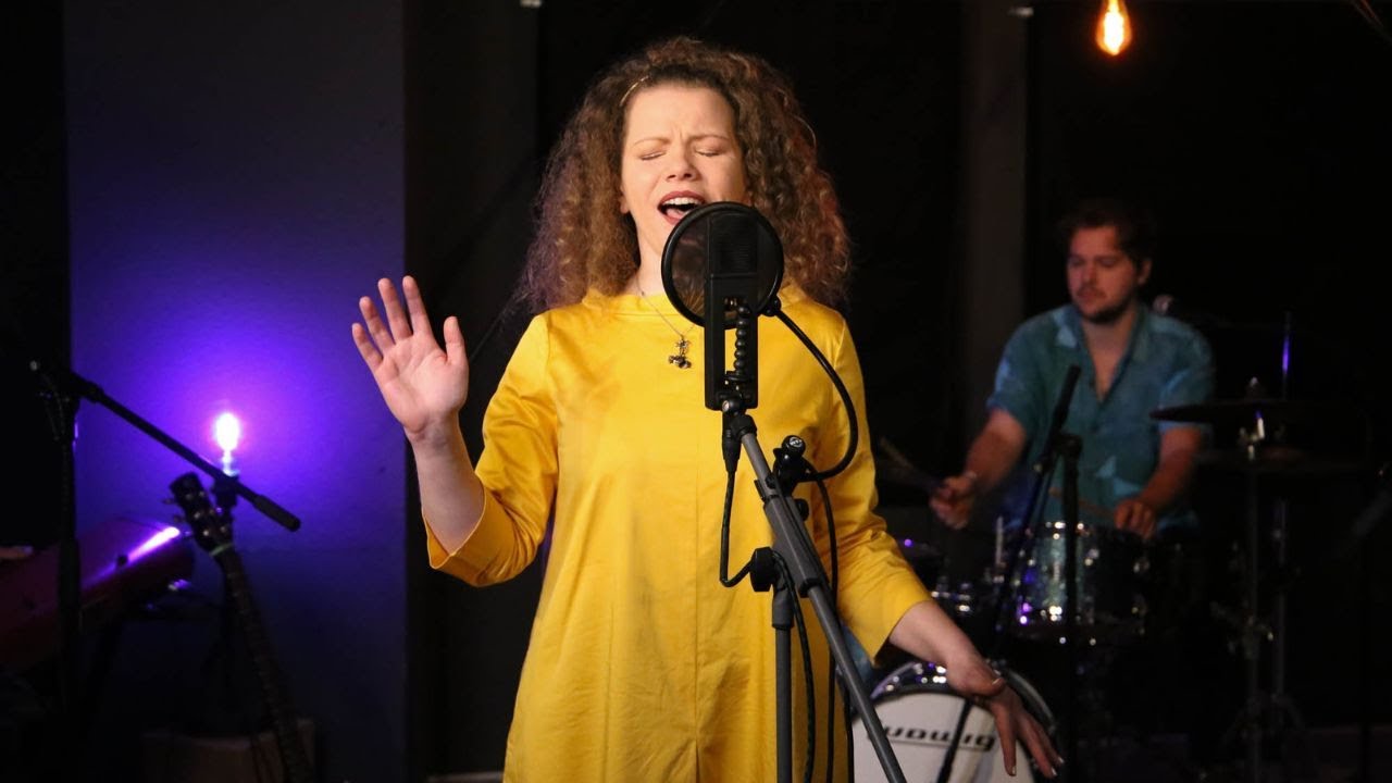 Inese Bērziņa Quartet - Āfrika ziedonī - live - Tavs Mūzikas Avots ...