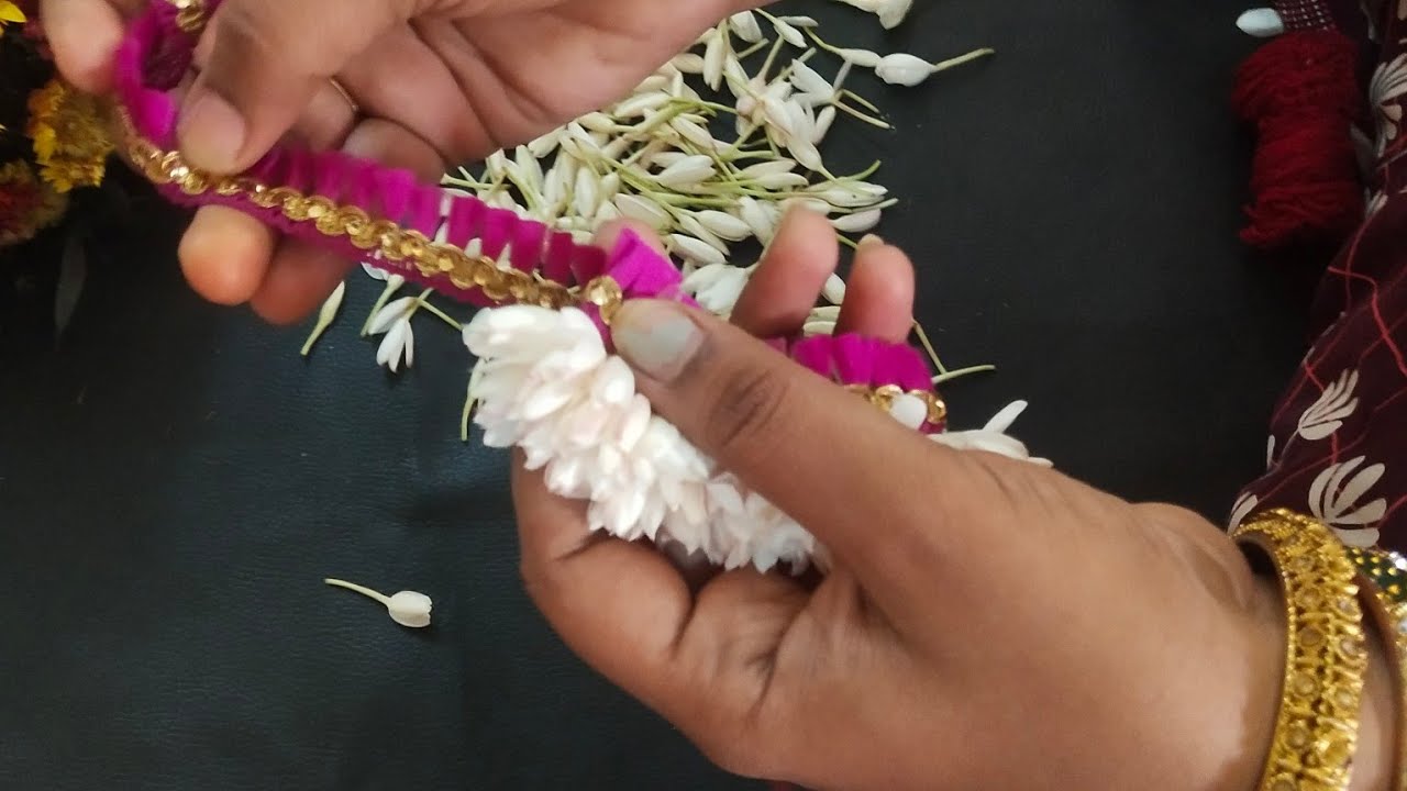 அட இப்படி கூட பூ கட்டலாமா/ jaathi poo katuvathu epadi/ pink jasmine ...