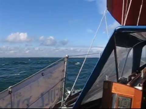 Sailing Up Channel... Full Circle goosewing in Force 3/4 - YouTube