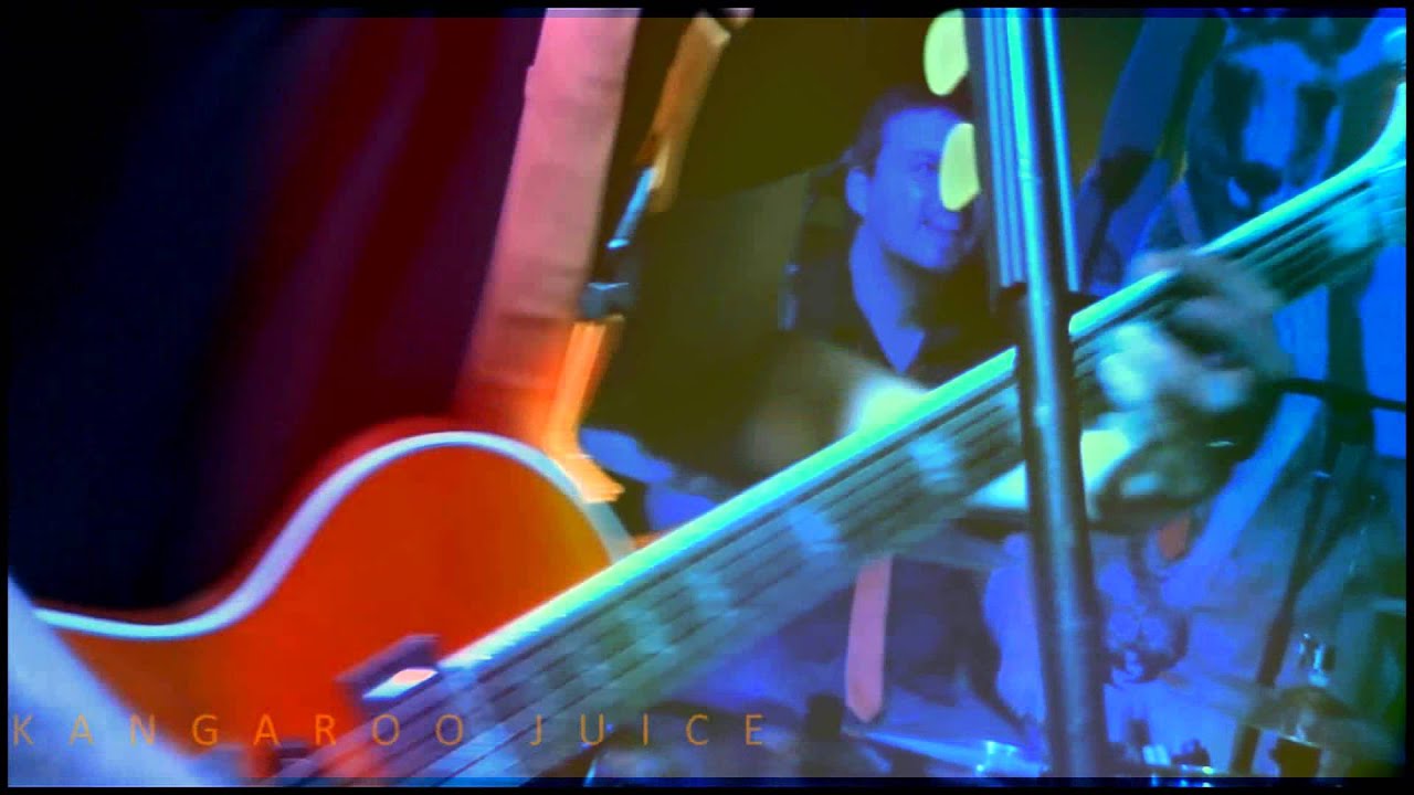 KANGAROO JUICE cover Arctic Monkeys - I BET YOU LOOK GOOD ON THE ...