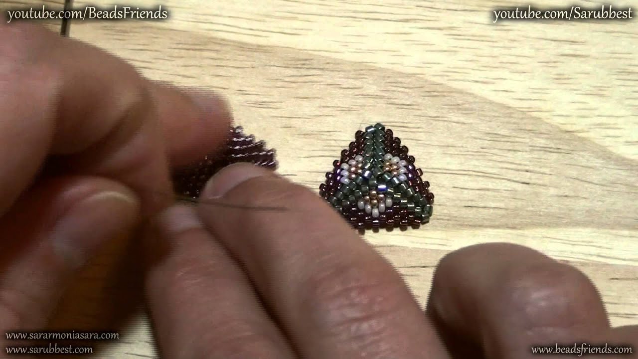 BeadsFriends: Peyote Stitch triangle - How to make post earrings with ...