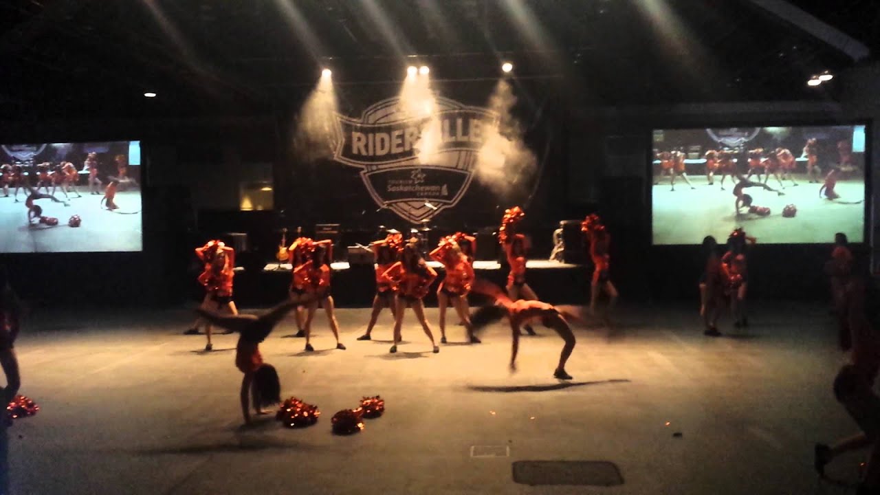Felions 2014 perform at Grey Cup Riderville - YouTube