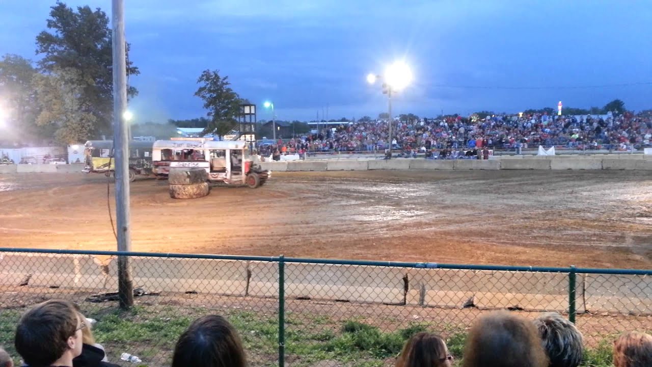 Short Bus Races! For the Special People ;) - YouTube