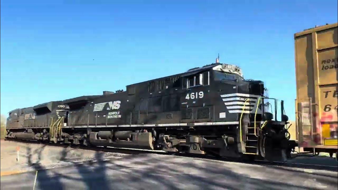 NS 1090 Leads NS 4619 NS 4348 Passing Through in Berryville VA - YouTube