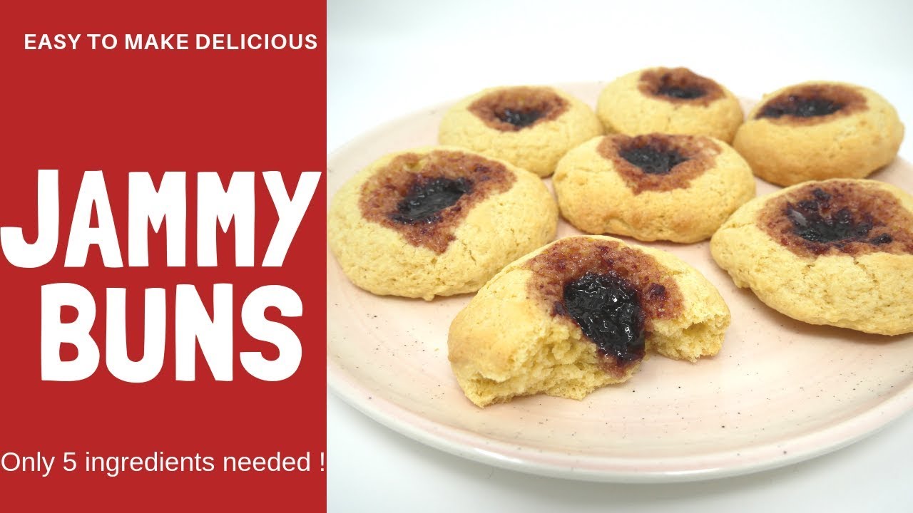 Jammy Buns | 2 MINUTE VIDEO | Quick and Easy Sunday Bakes - YouTube