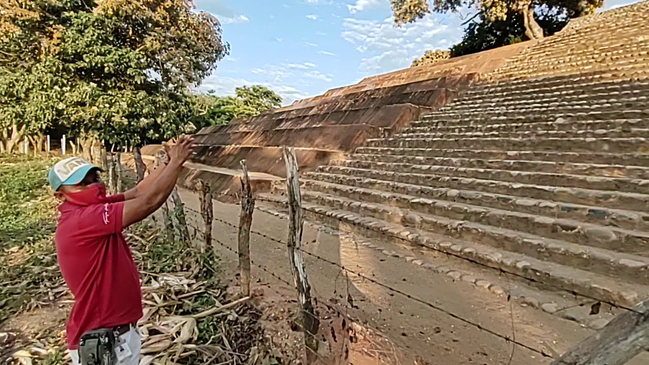 Archaeological ruins of Xihuacán, in Soledad de Maciel, Guerrero. - YouTube