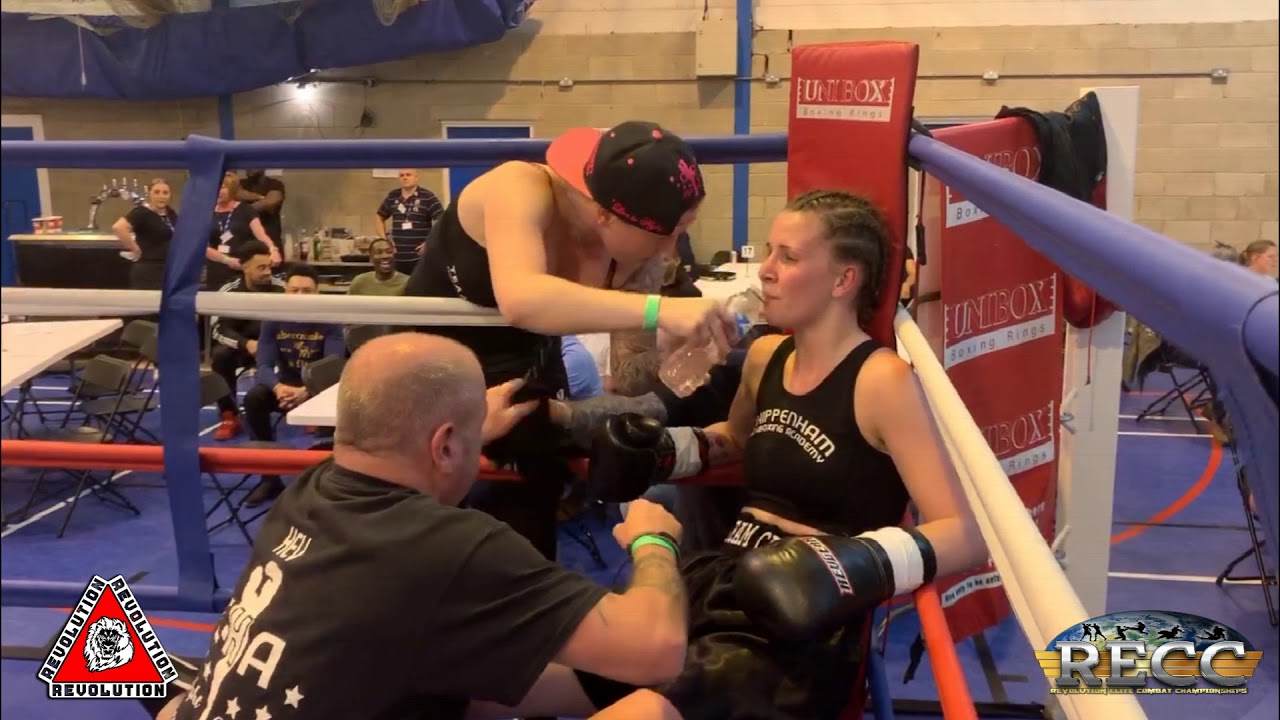 EBONY BEAVEN vs ASHLEIGH GUEST - YouTube