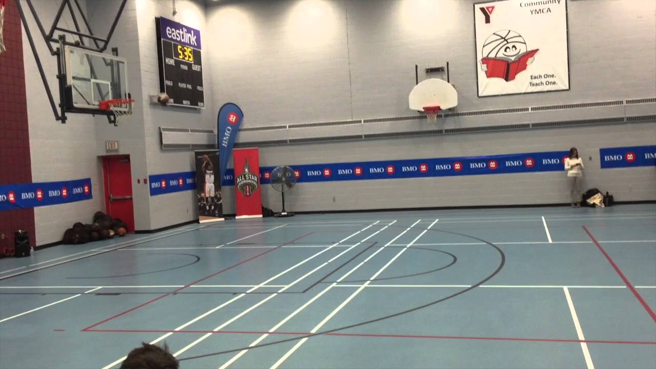 Q-Mack off the wall 3-pointer - YouTube