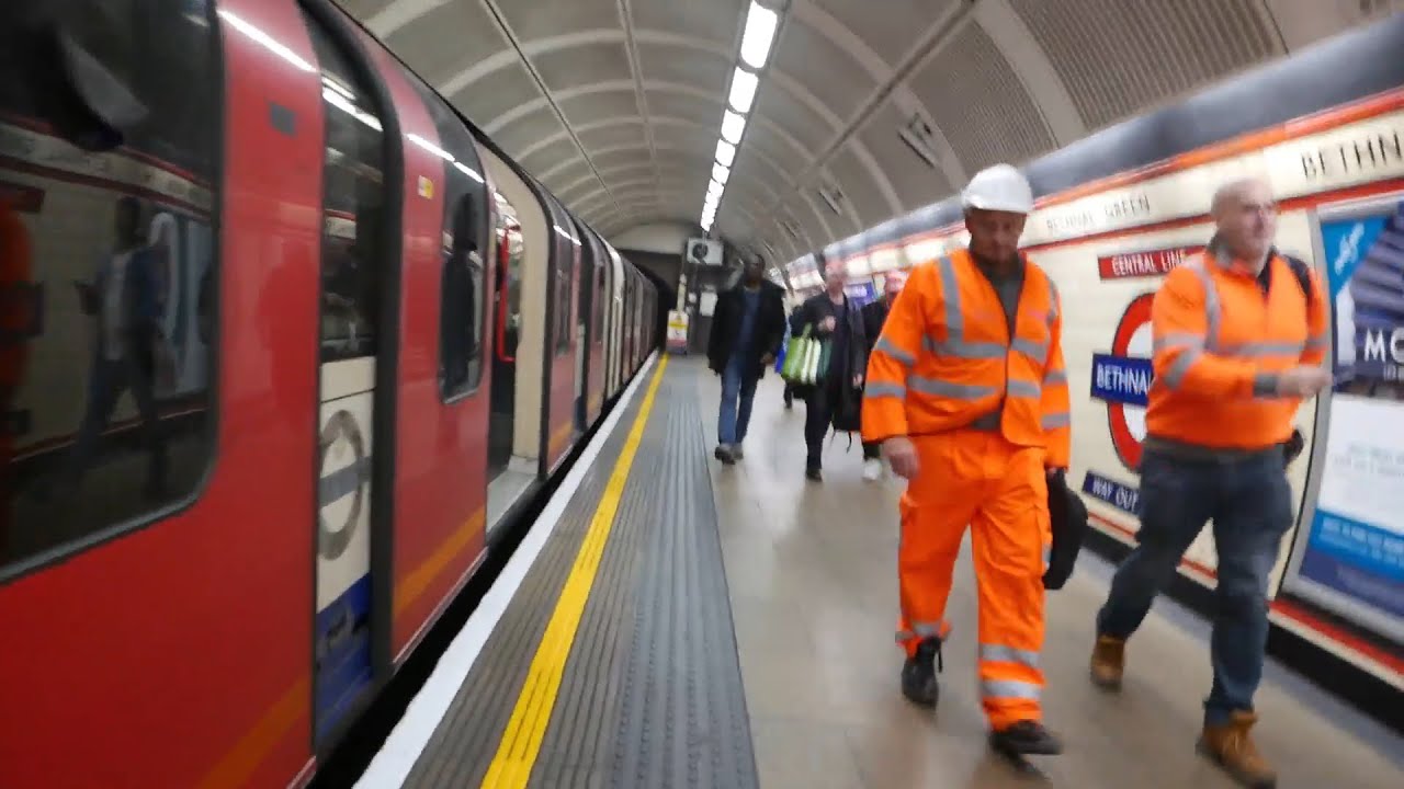 London Underground Central Line Journey: Bethnal Green to Chancery Lane ...