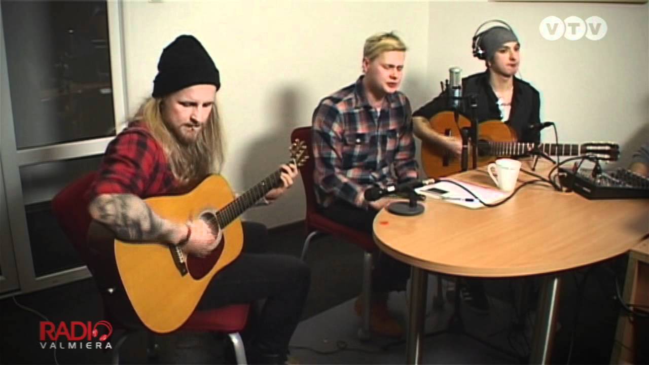 DEEP INSIGHT - Satellite (Acoustic Live at Radio Valmiera) - YouTube