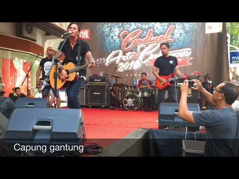 Lolot-Capung Gantung live(magenjekan)