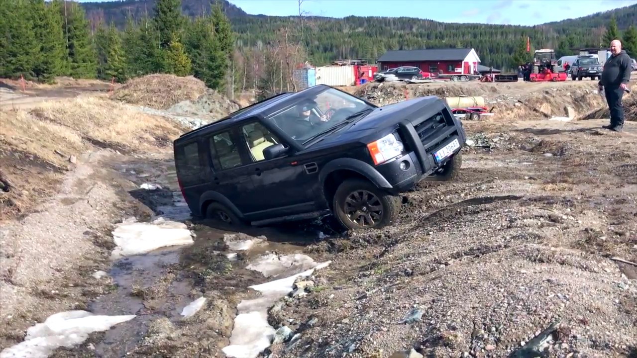 LAND ROVER DISCOVERY 3 OFFROADING, MUD, ROCKS, SNOW AND ICE - YouTube
