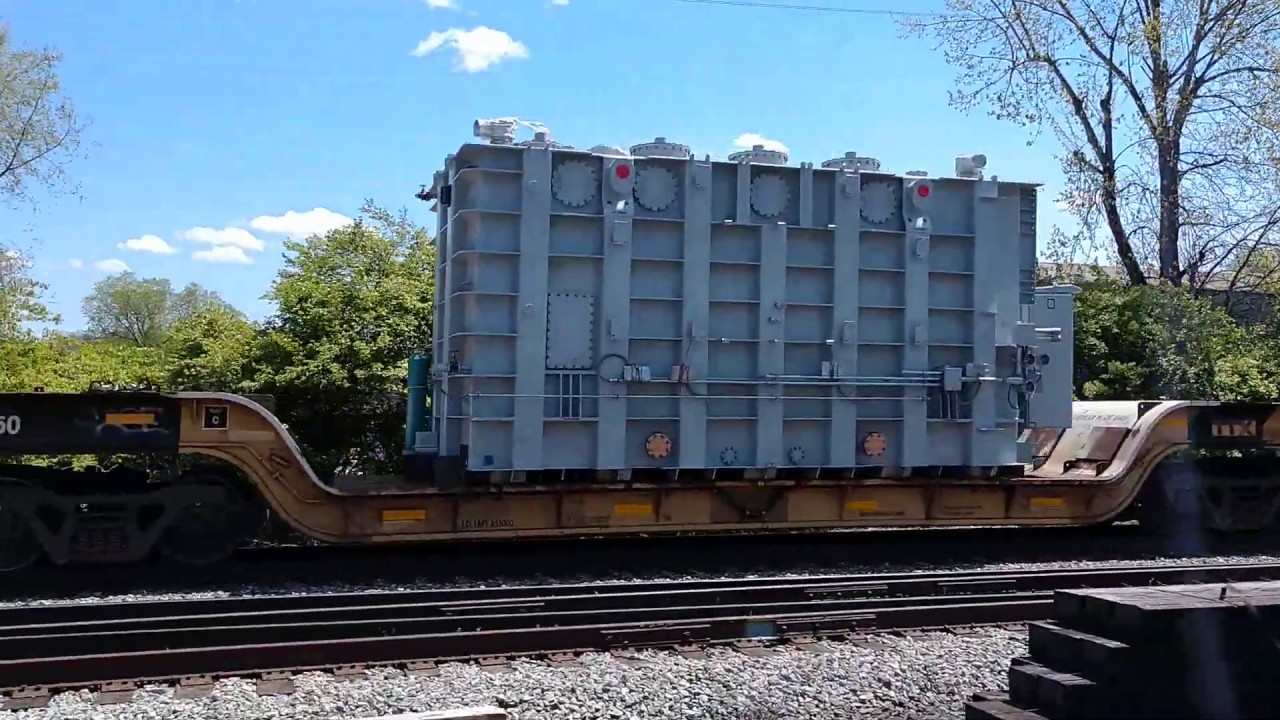 Norfolk Southern pulling a Very Large Transformer and Mixed Freight ...