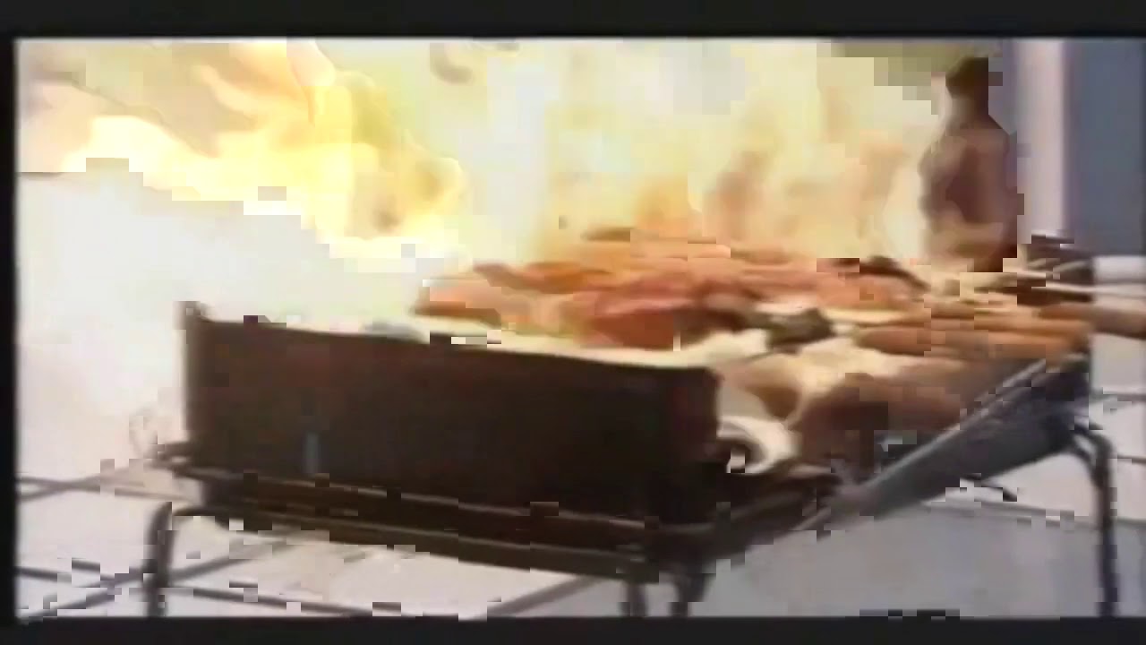 Meme tá pegando fogo bicho chama o bombeiro lá - YouTube