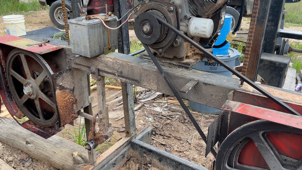 Timberking 1220 Sawmill Reinstall Main Drive Belt - YouTube