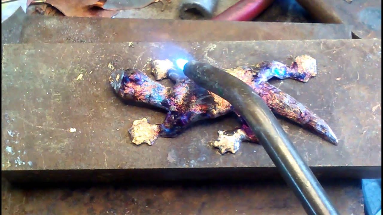 Geko fire paint - YouTube
