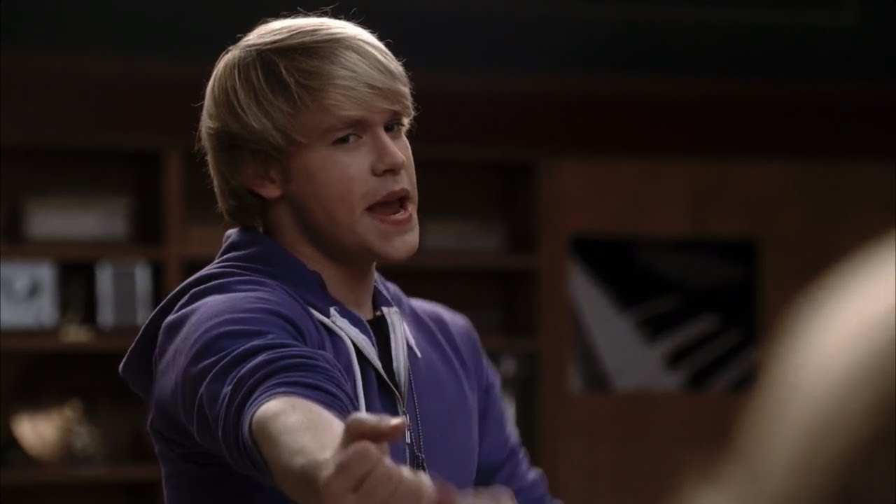 Baby - Glee Cast - Chord Overstreet - YouTube