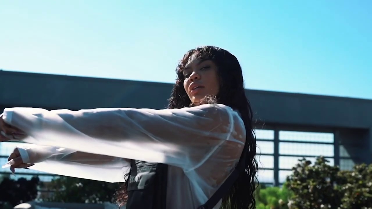 Chinese Kitty “ HitStick” Promo Clip - YouTube