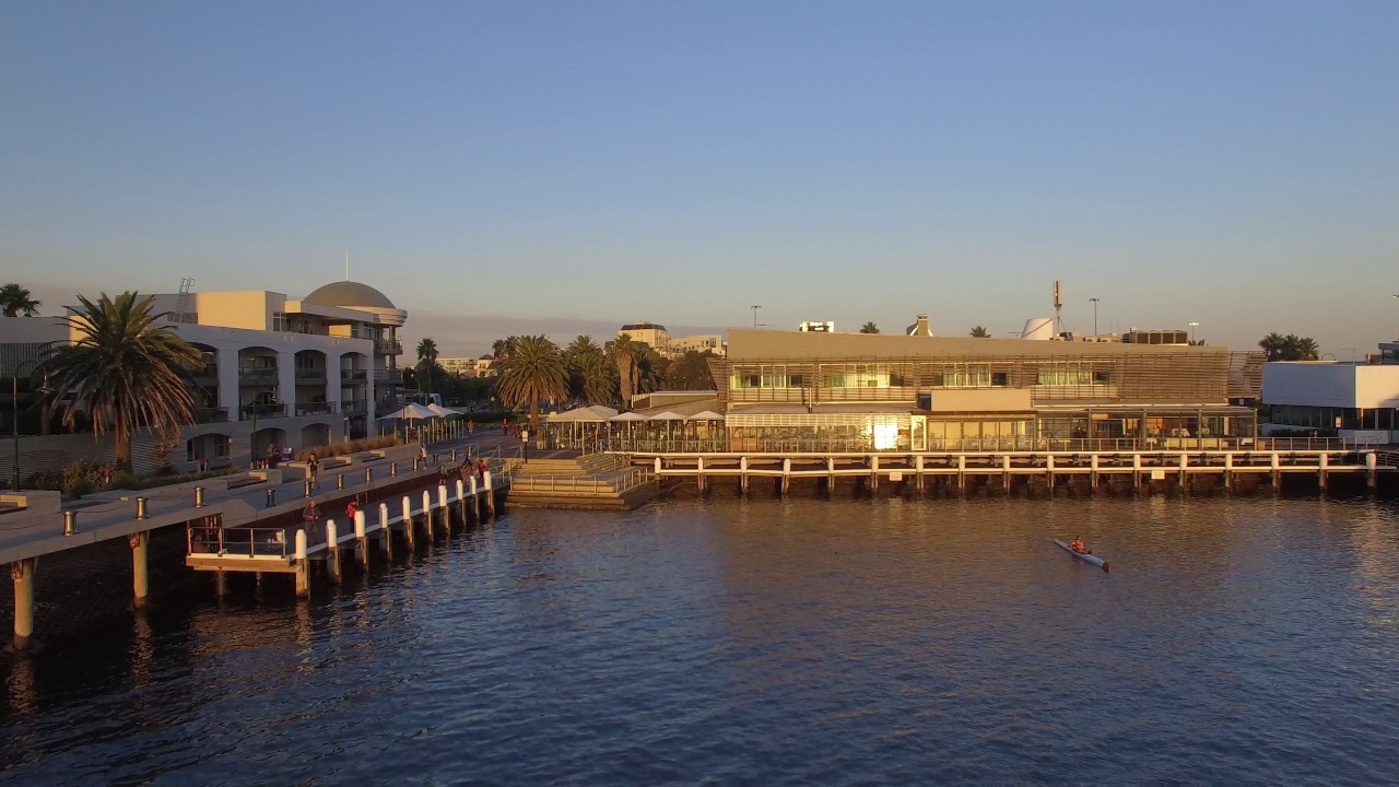 Mr Hobson at Sunset, Port Melbourne - YouTube