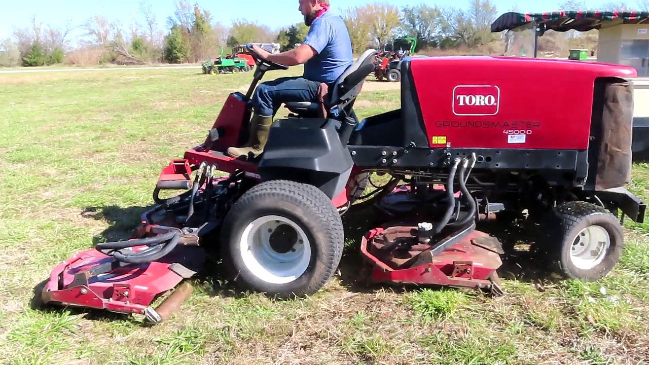 TORO GROUNDSMASTER 4500D For Sale - YouTube