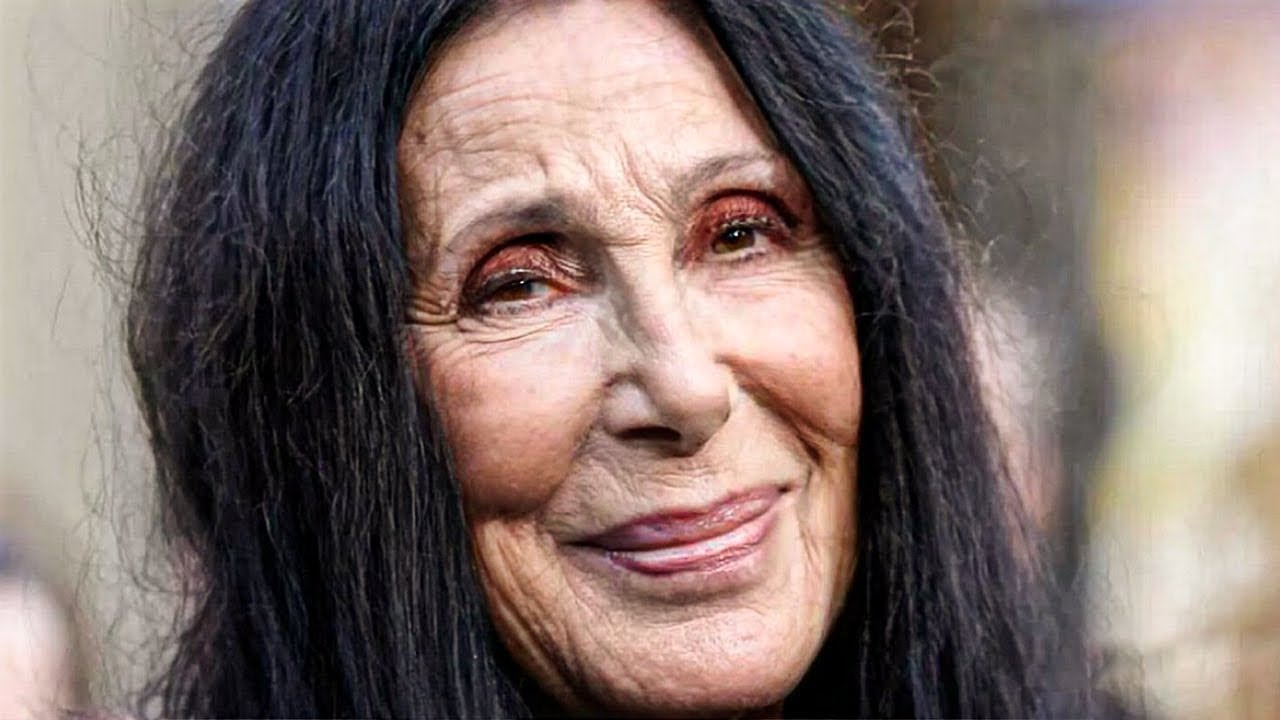 Cher tiene ahora unos 80 años y su vida es triste - YouTube