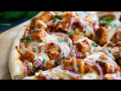 How to make a quick chicken pizza! - YouTube