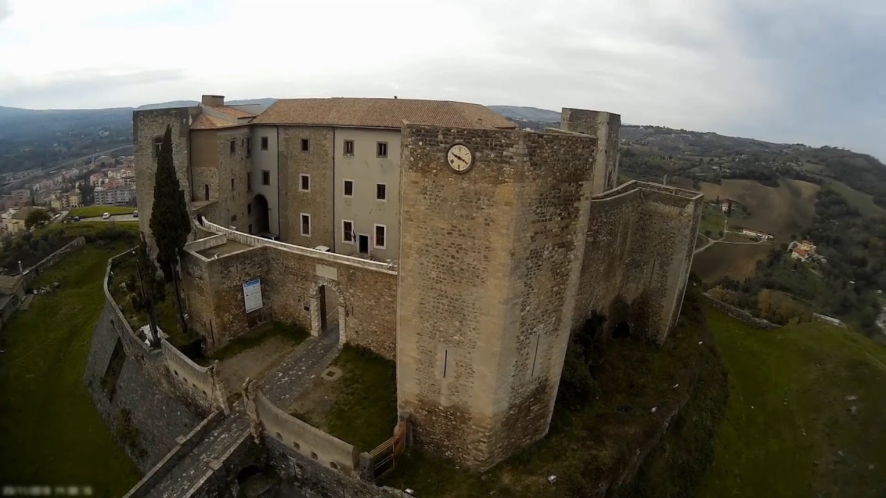 Castello di Melfi - YouTube