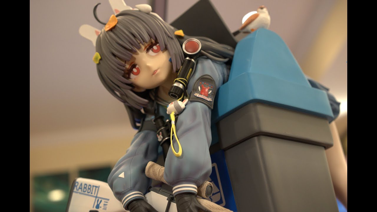 Unboxing 1/2 Scale Miyu Kasumizawa from Blue Archive - YouTube