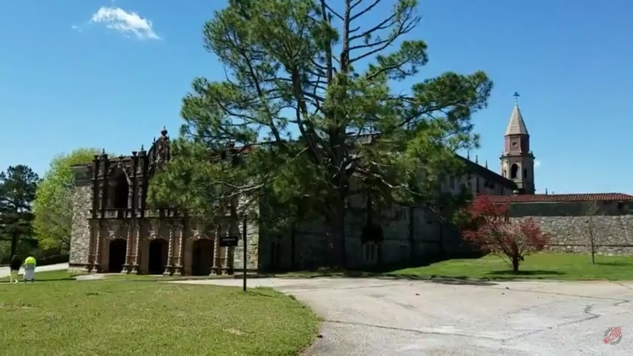 Exterior of Mausoleum and Abbey at Westview Cemetery Atlanta - YouTube