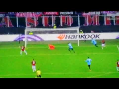 Borini goal Milan vs Dudelange 5-2