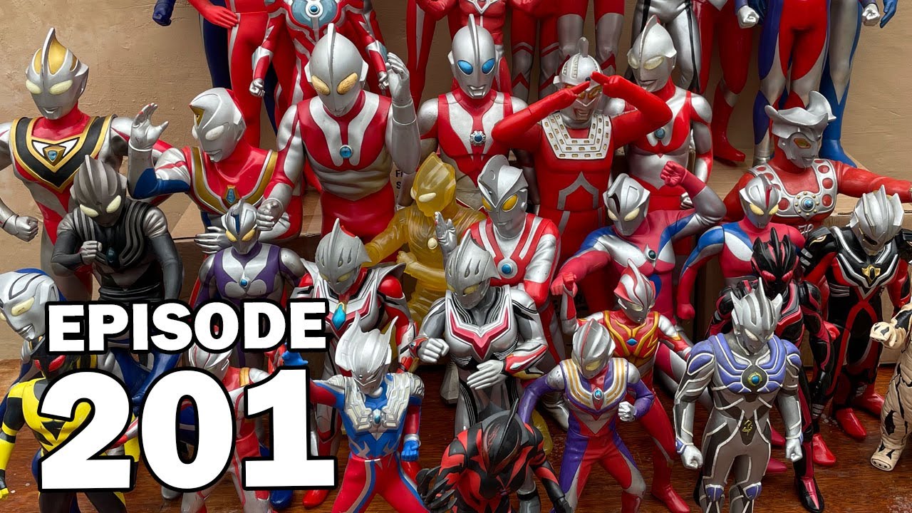 ULTRAMAN FIGURE COLLECTION: RARE, LIMITED, AND BIG SCALE PIECES! - YouTube