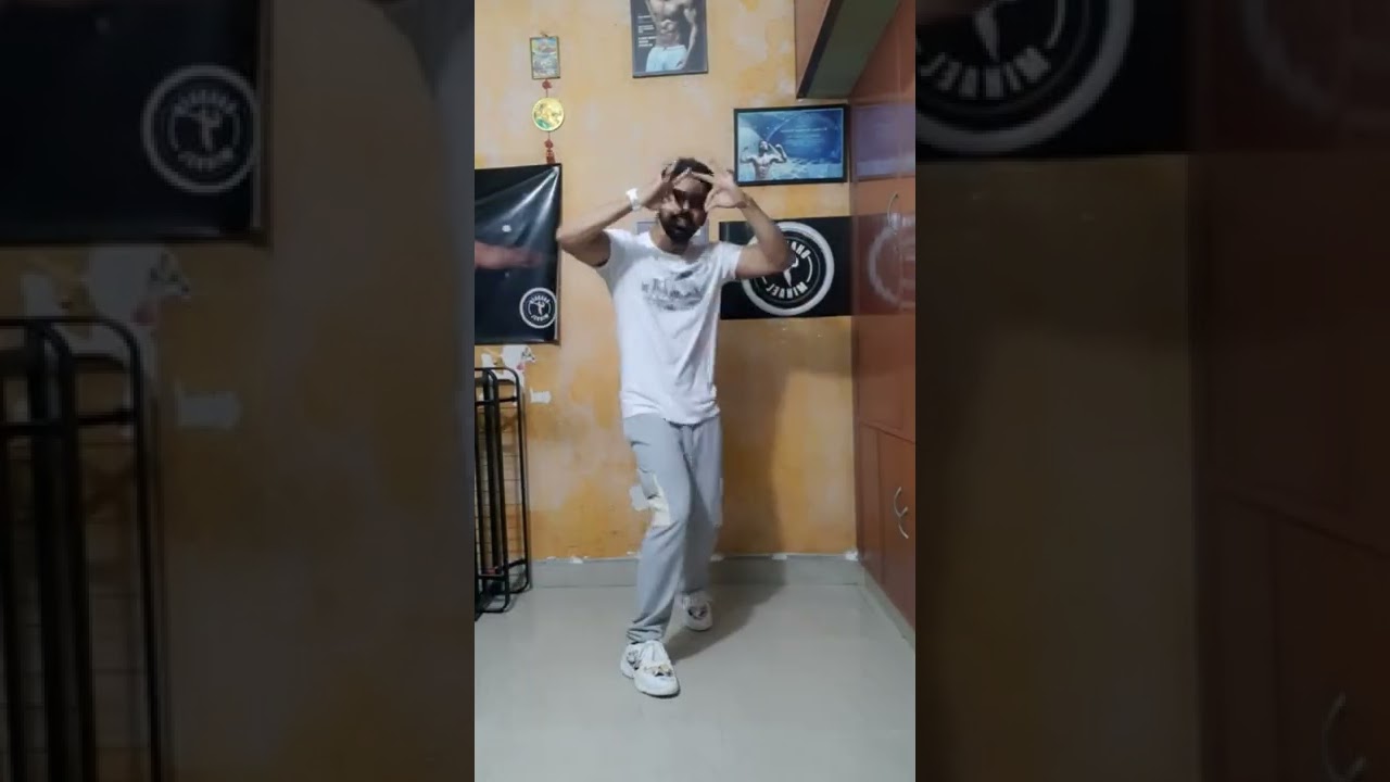 Hey Jessica 🕺 #youtubeshorts #dance #happiness #enjoy #music - YouTube