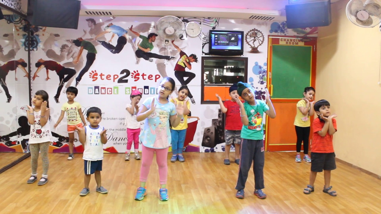 Tait Goriye | A Kay | Kids Bhangra Performance | Step2Step Dance Studio Mohali - YouTube