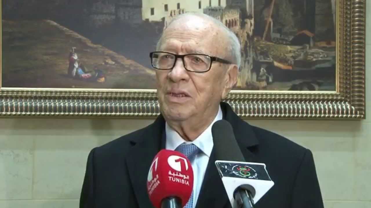 تصريح رئيس الجمهورية إلى الصحافة إثر لقائه الرئيس الجزائري عبد العزيز ...