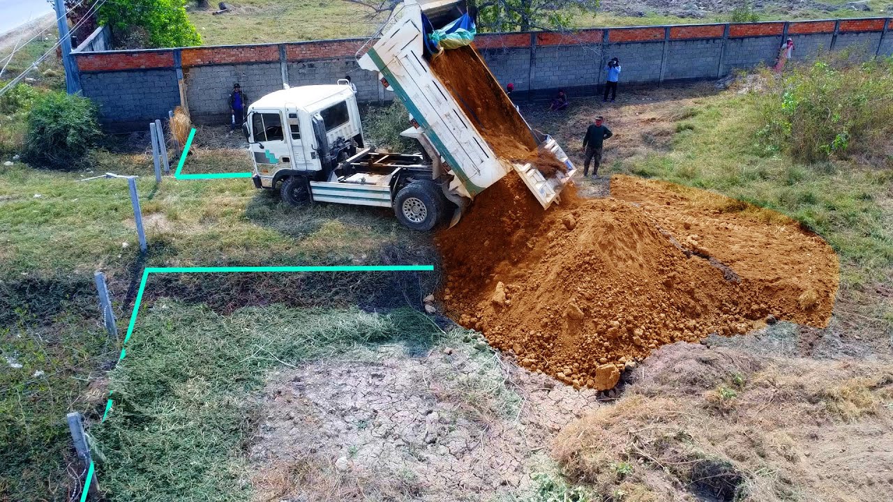 New Project!!! Dozer D20 & Truck 5ton Clear Land & Remove Dry pond ...