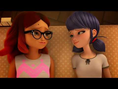 Alya kisses Marinette