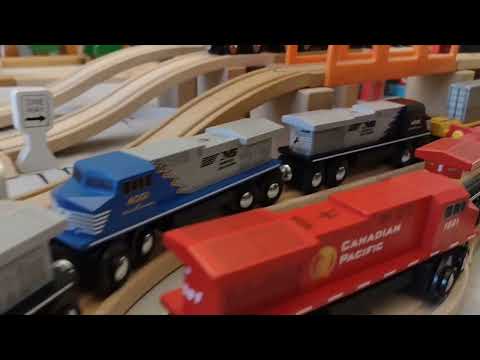 Wooden train railfanning Norfolk Southern intermodal - YouTube
