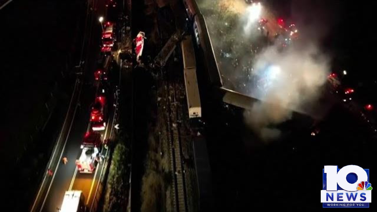 Head-on train crash kills 36, injures at least 85 - YouTube