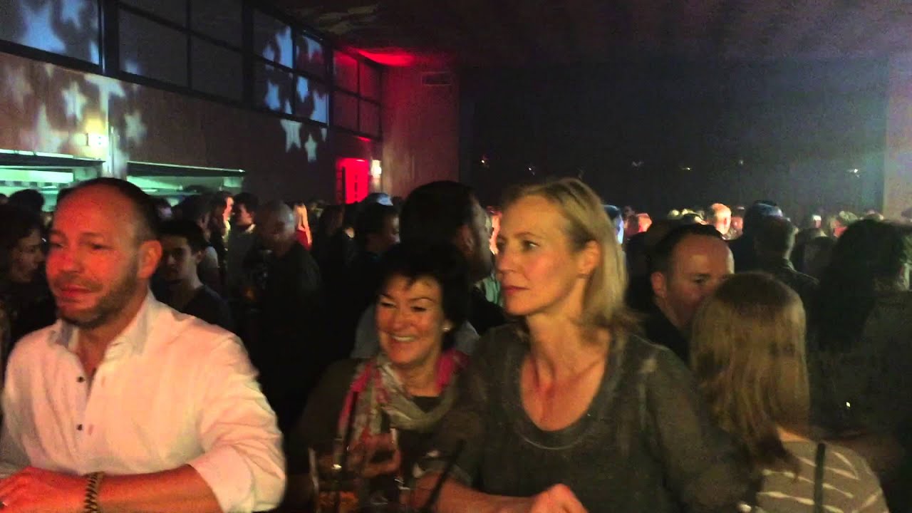 Chris Metzger Live - Hohenhewenhalle Welschingen 20.11.2015 - YouTube