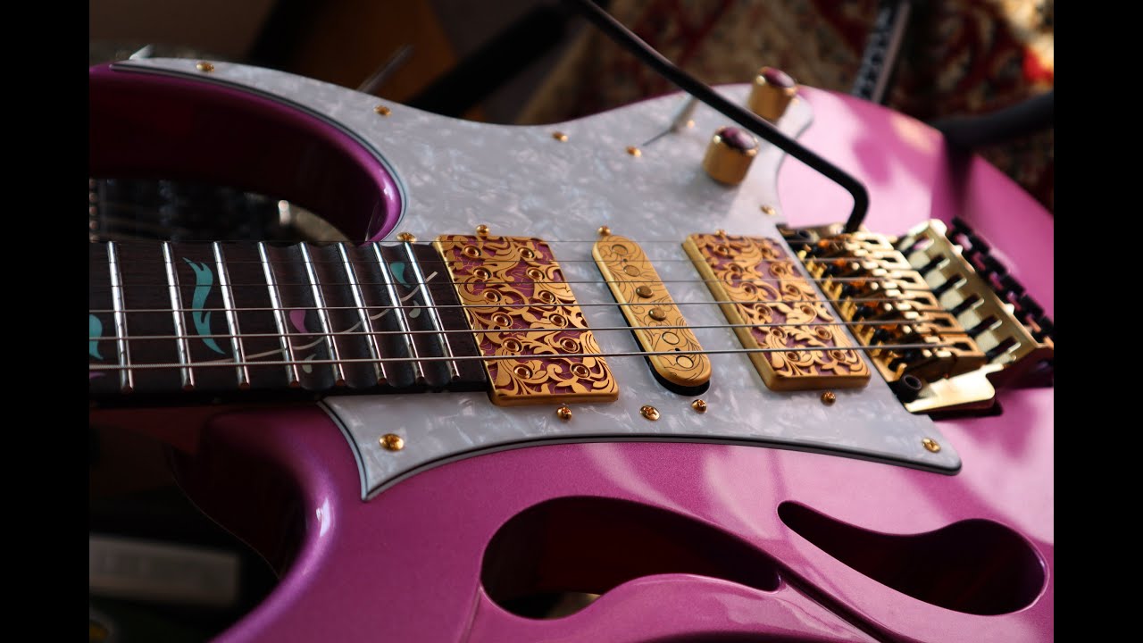 Pia's Tremolo Bar, How to loosen Ibanez tremolo bar so it swings - YouTube