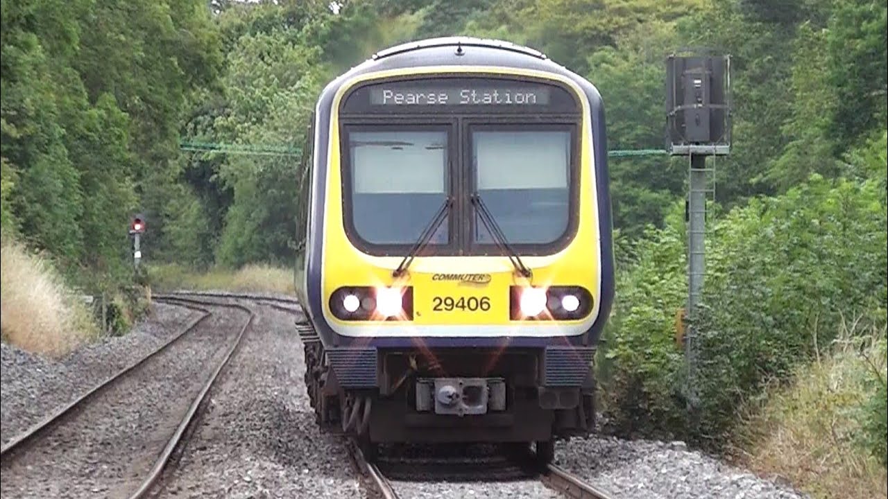 IE 29000 Class DMU Train number 29406 - Blakestown, Kildare - YouTube