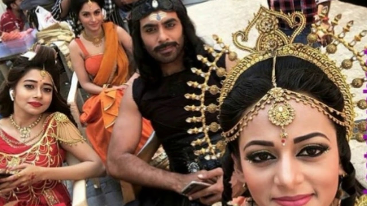 Last day shoot of Karamfal Data Shani actors Offscreen masti - YouTube