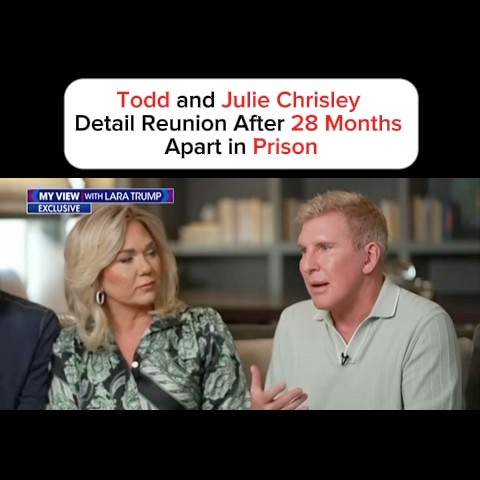 After being away for 28 months, the Crisley’s talk reunitement! - YouTube