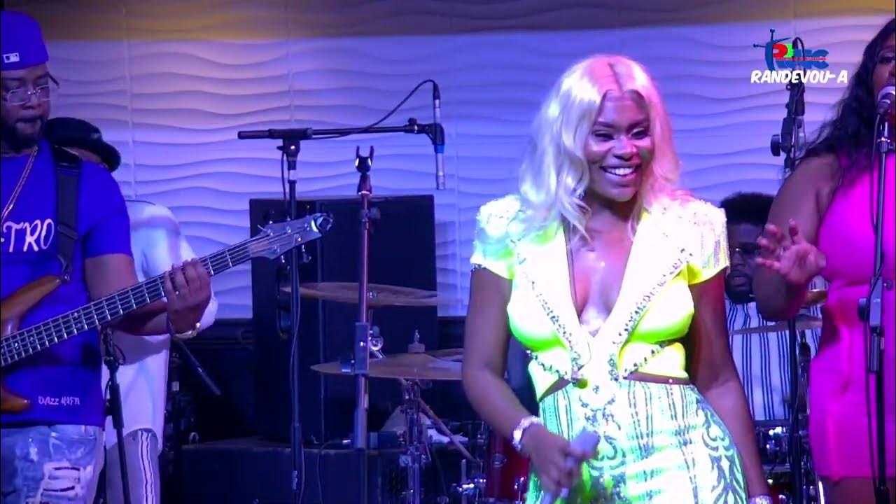 Rutshelle Guillaume Kraze Boston 🔥🔥| Rete La LIVE Thanksgiving At Vincent's - YouTube