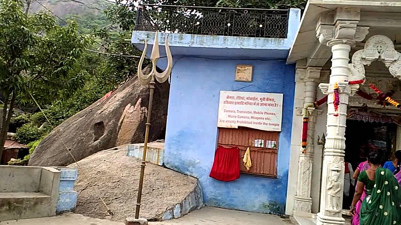 ADHAR DEVI , ARBUDA DEVI MOUNT ABU - YouTube