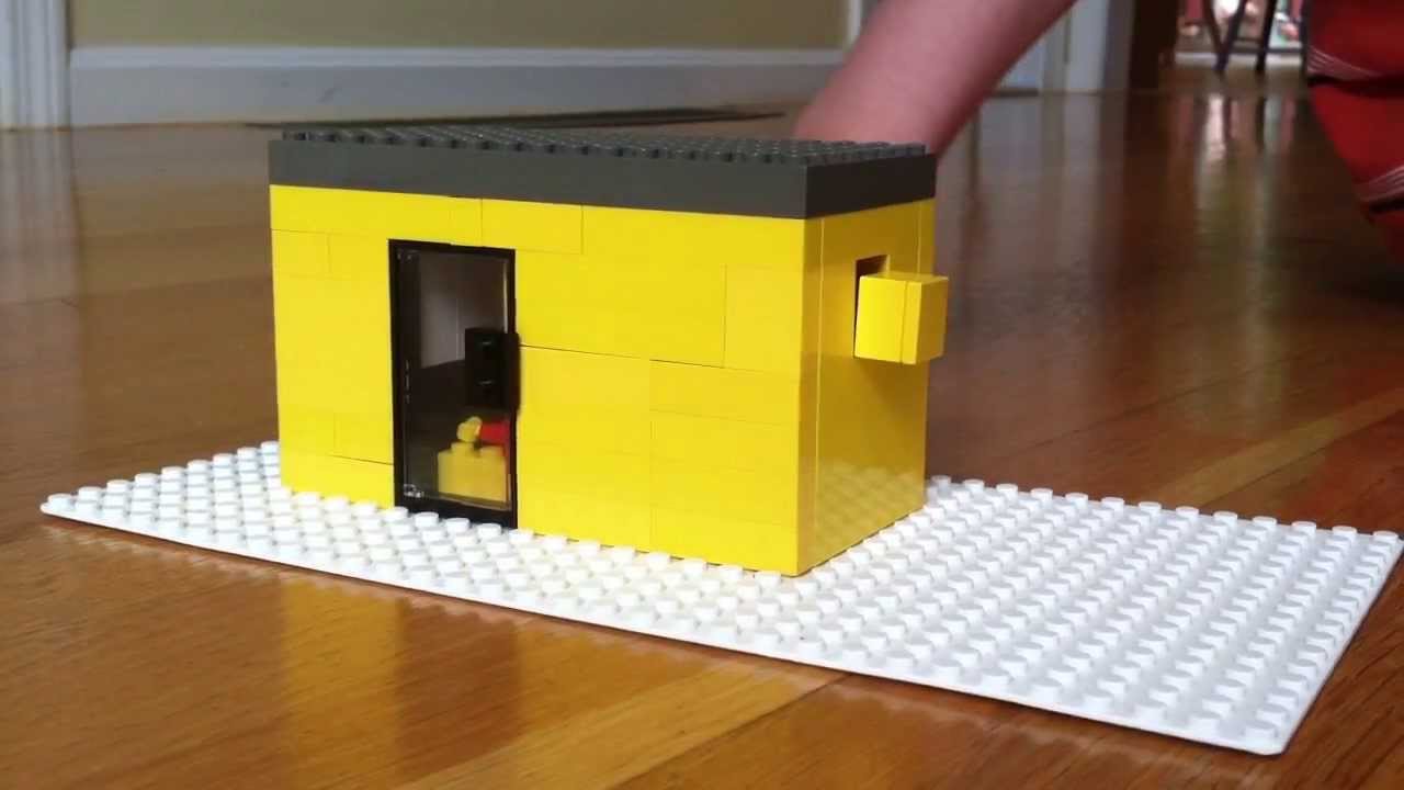 Lego Projection Room - YouTube