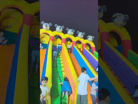 🦊 Mickey Mouse Jumping Slide 🦊 #funny #jump #mickeymouse #shortvideo #video #trending #viralvideo