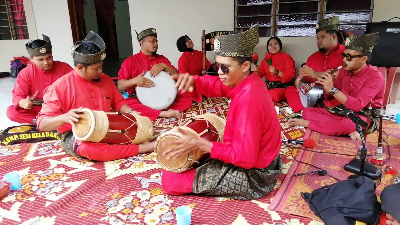 Gendang silat - KUMPULAN SENI RELA BAKTI - Pembukaan Ghazal Parti - YouTube