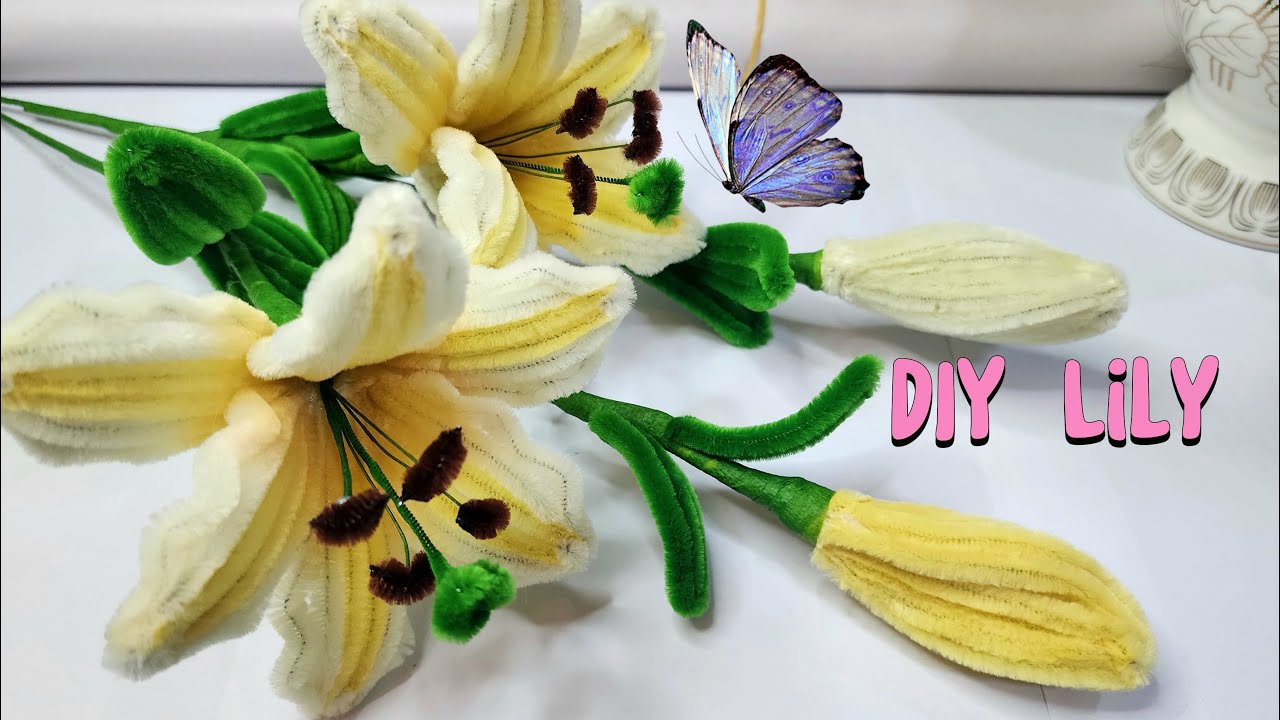 DIY Flower | How to make Lily using pipe cleaner | Handmade gift idea ...